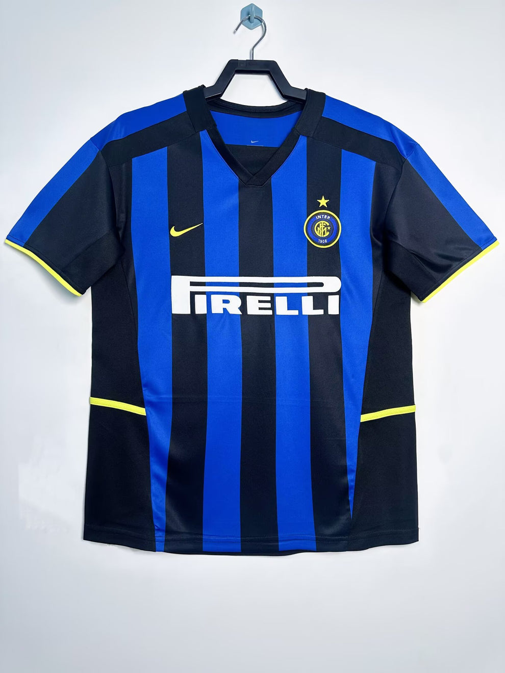 Inter Milan 2002/03 Home – False 9 Football